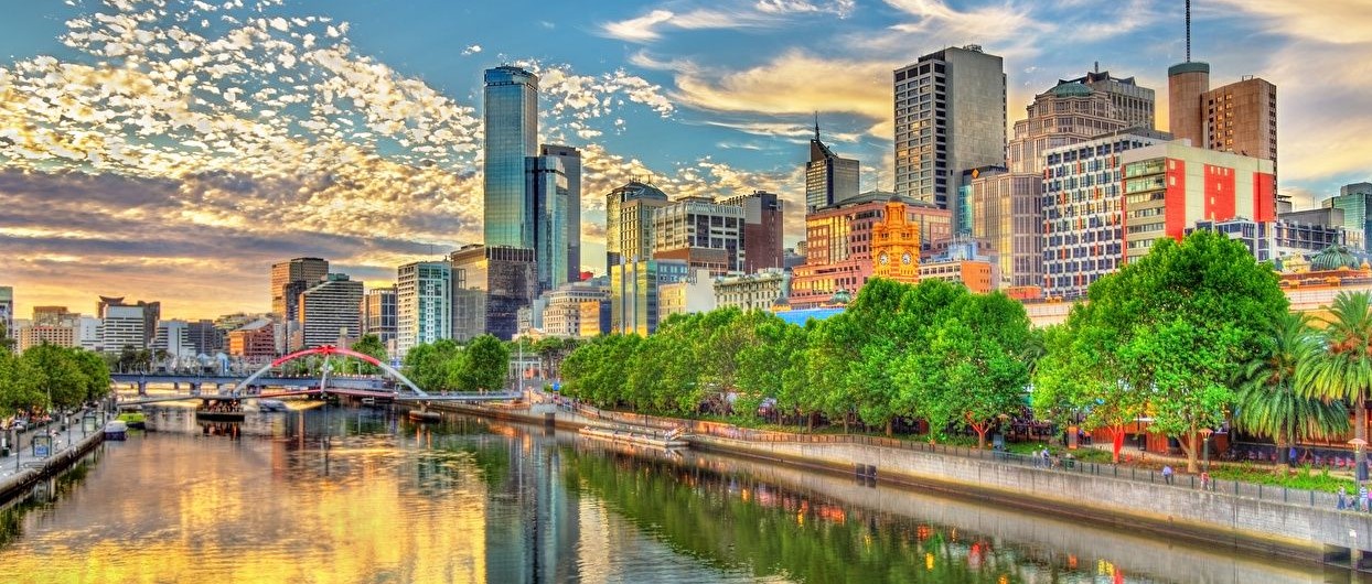 Exploring Melbourne's CBD: Must-Visit Attractions - Brisbane Coaches ...